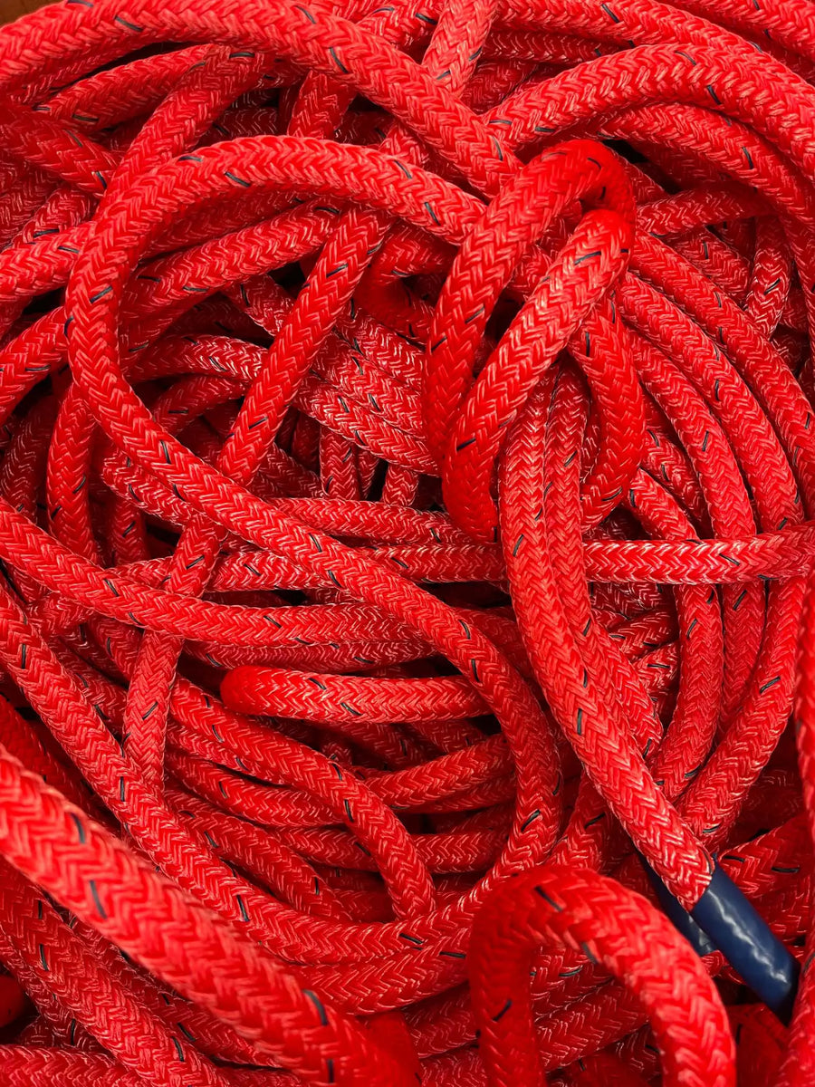 Samson Stable Braid Coated 5/8" Red – NuGreen Vancouver Arborist Supplies